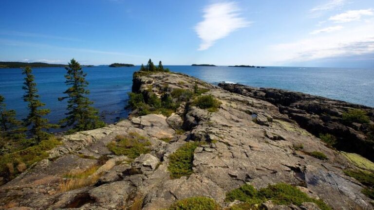 10 Secluded Michigan Islands That Will Transport You To Another World