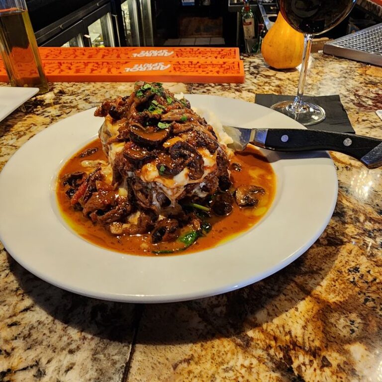 15 Italian Restaurants In Connecticut That Are Always Packed On Fridays