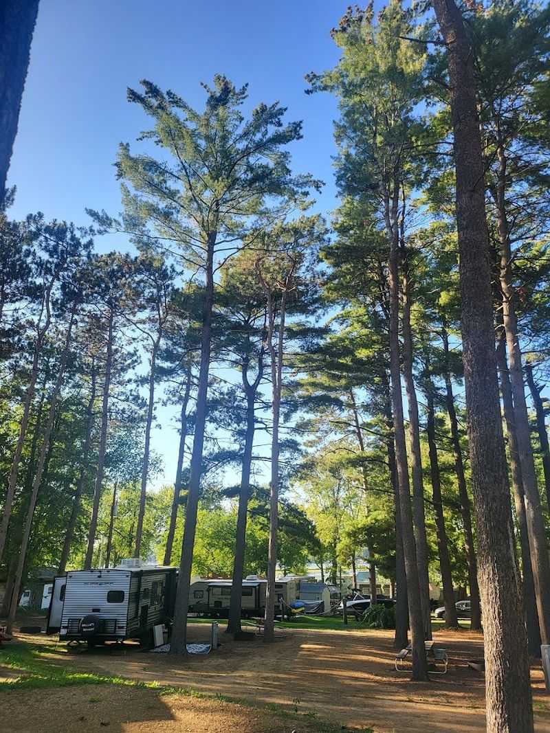 9 Incredible Wisconsin Campgrounds Where You Can Camp Beside The Water