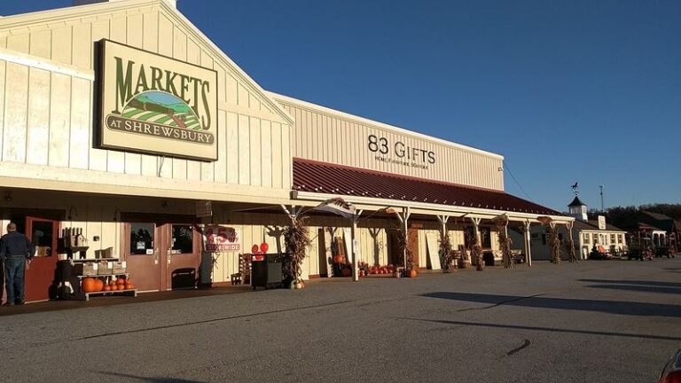 This Classic Pennsylvania Dutch Market Is Filled With Amish Goodies And ...