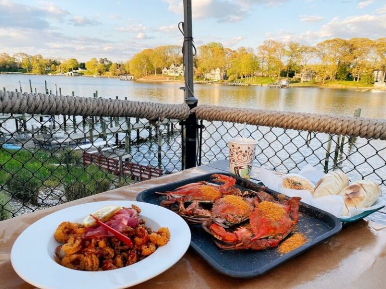10 Maryland Seafood Restaurants You'll Struggle To Get A Table At On ...