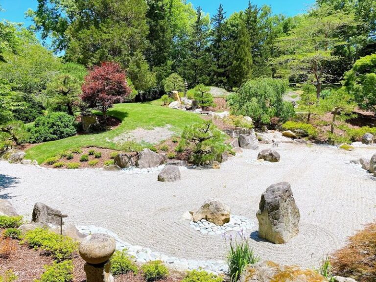 This Beautiful Japanese Garden In Tennessee Will Make You Feel Like You ...