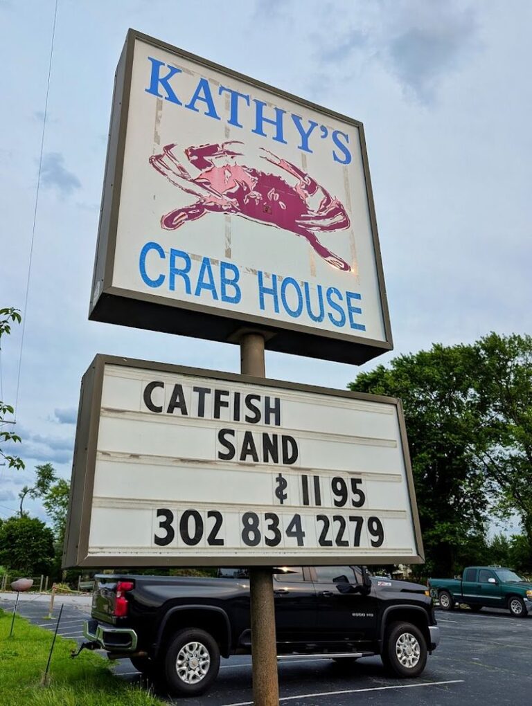 8 Famous All-You-Can-Eat Crab Houses In Delaware That Seafood Lovers ...