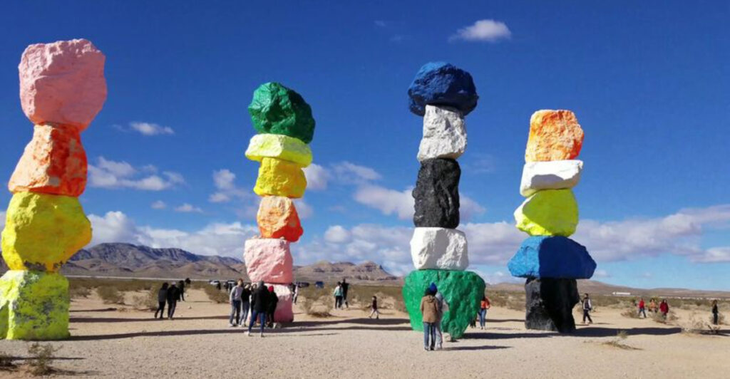 Nevada Has A Colorful Art Installation In The Middle Of The Desert And ...