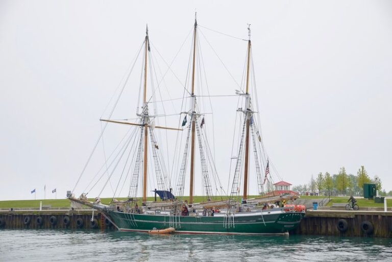 The Small Wisconsin Harbor Town That Looks Like It Belongs On A ...