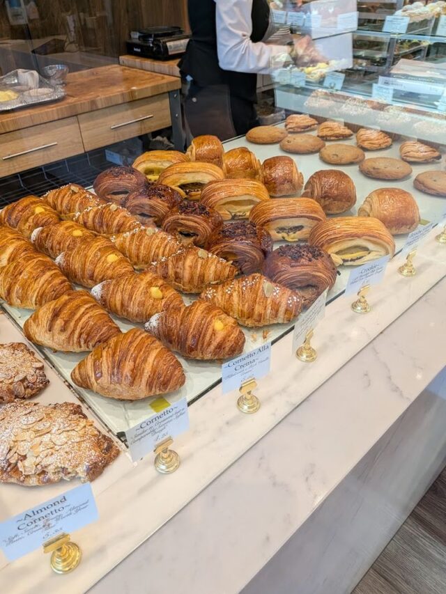 This Authentic Nevada Italian Bakery Feels Like A Sweet Trip To Florence