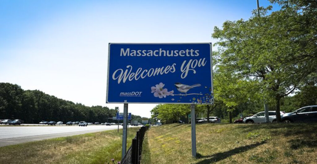 The Best Sight In The World Is Actually A Road Sign That Says Welcome ...